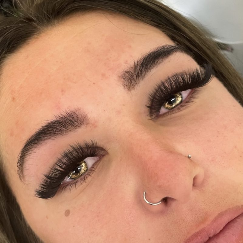 Lash Extension Services Launceston | Royalty Lash Lounge